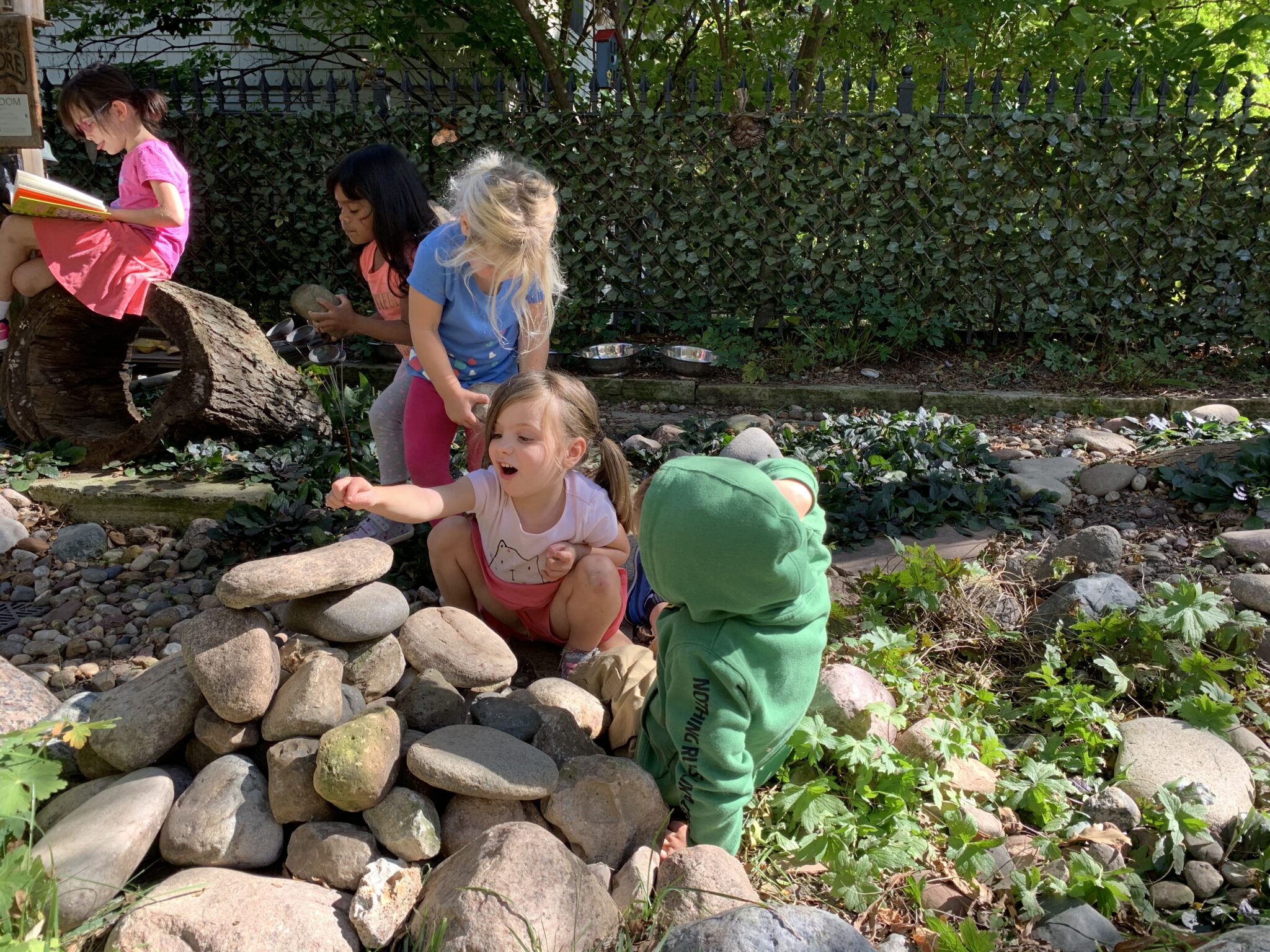 Building Brains and Muscles Through STEM Play - Early Science Matters